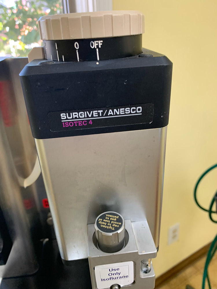 Surgivet Anesco Isotec 4 Anesthesia Machine | VEEN America - Veterinary ...
